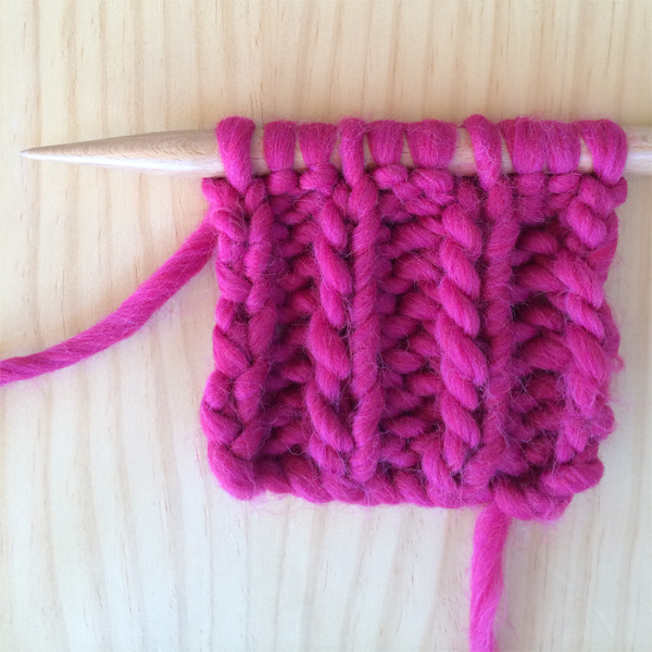 How to knit rib stitch and its different types.