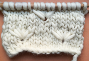 How to knit a V neckline - The Blog - US/UK