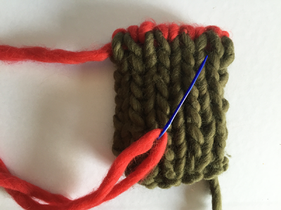 How to make an invisible knot to join two yarn tails. - The Blog - US/UK