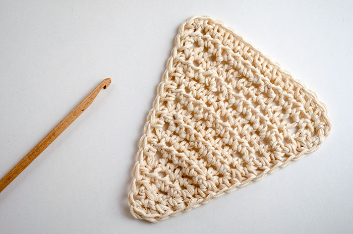 Free Pattern: Crochet Buntings - The Blog - US/UK