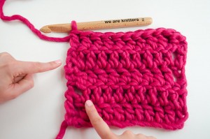 How to avoid holes at the beginning of rows in Double Crochet - The ...