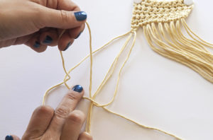 How to make macramé fringe - The Blog - US/UK