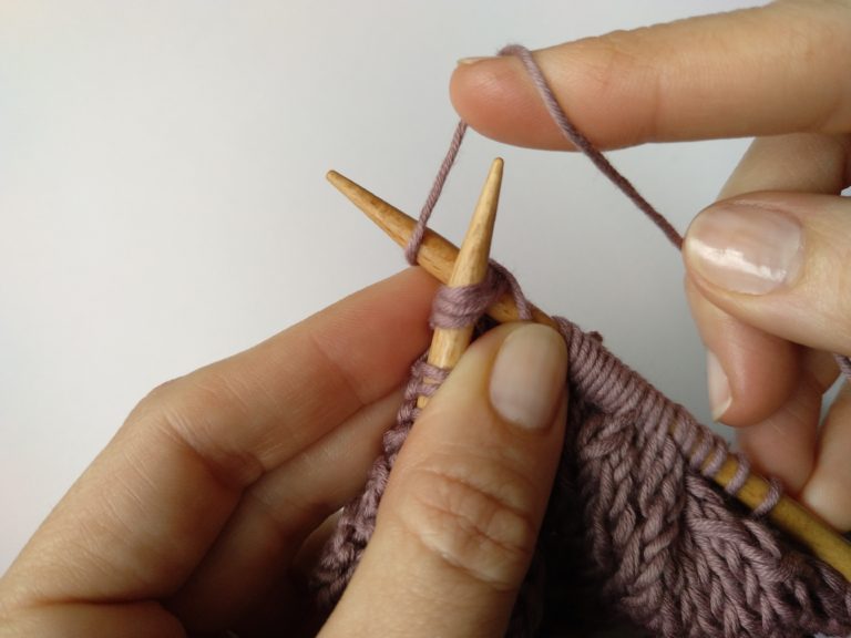 HOW TO KNIT RIGHT LEANING DOUBLE DECREASES - The Blog - US/UK