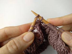 HOW TO KNIT RIGHT LEANING DOUBLE DECREASES - The Blog - US/UK