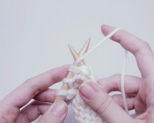How to purl 2 stitches together through the back loop - The Blog - US/UK