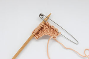 How to knit a V neckline - The Blog - US/UK