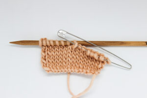 How to knit a V neckline - The Blog - US/UK