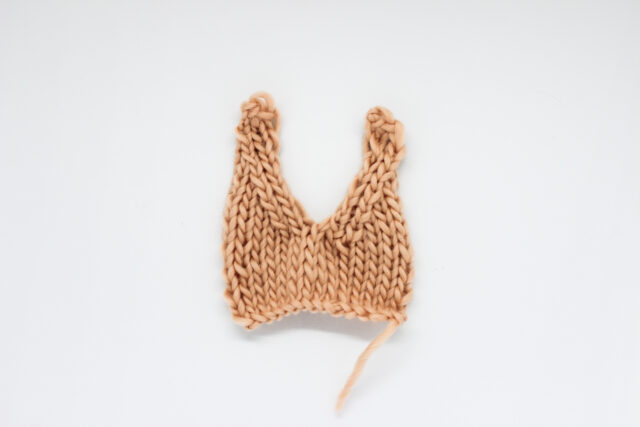 How to knit a V neckline - The Blog - US/UK