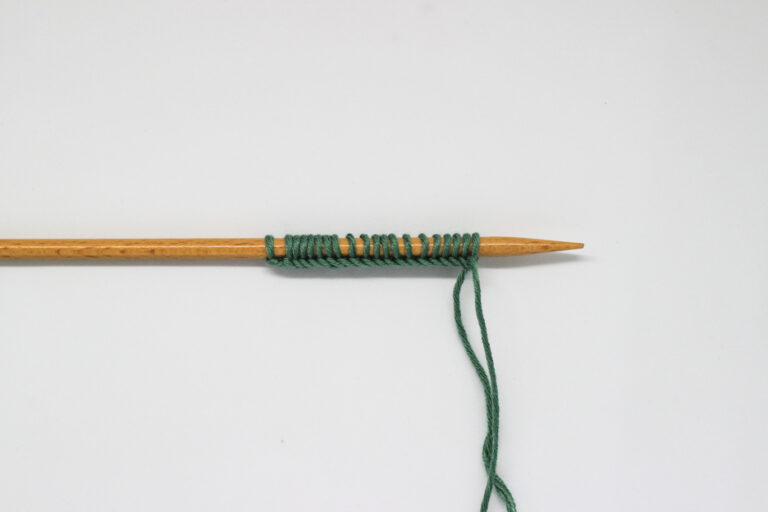 How to knit the vertical eyelet stitch - The Blog - US/UK