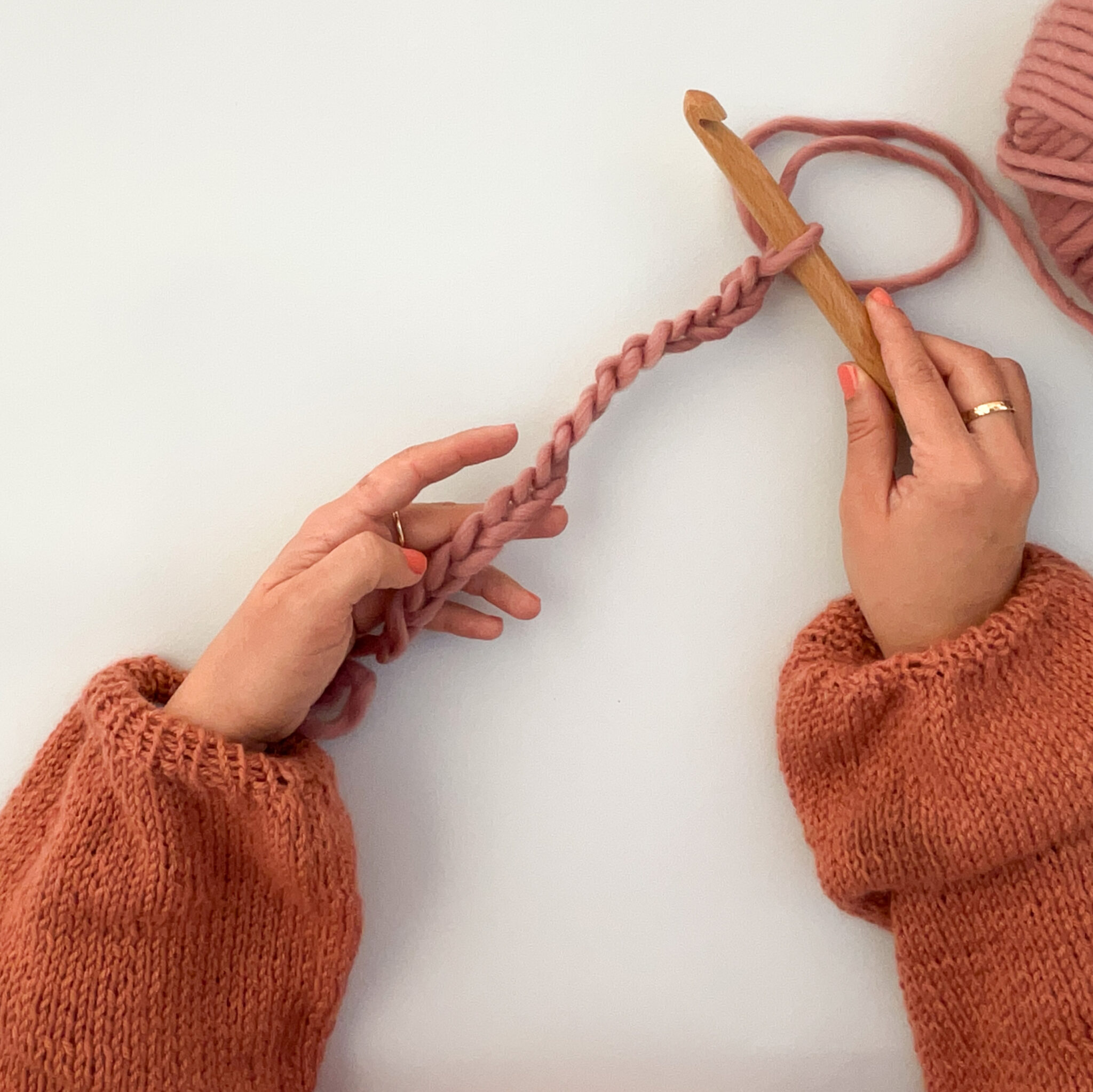 How to make a provisional cast on with crochet: learn the technique ...