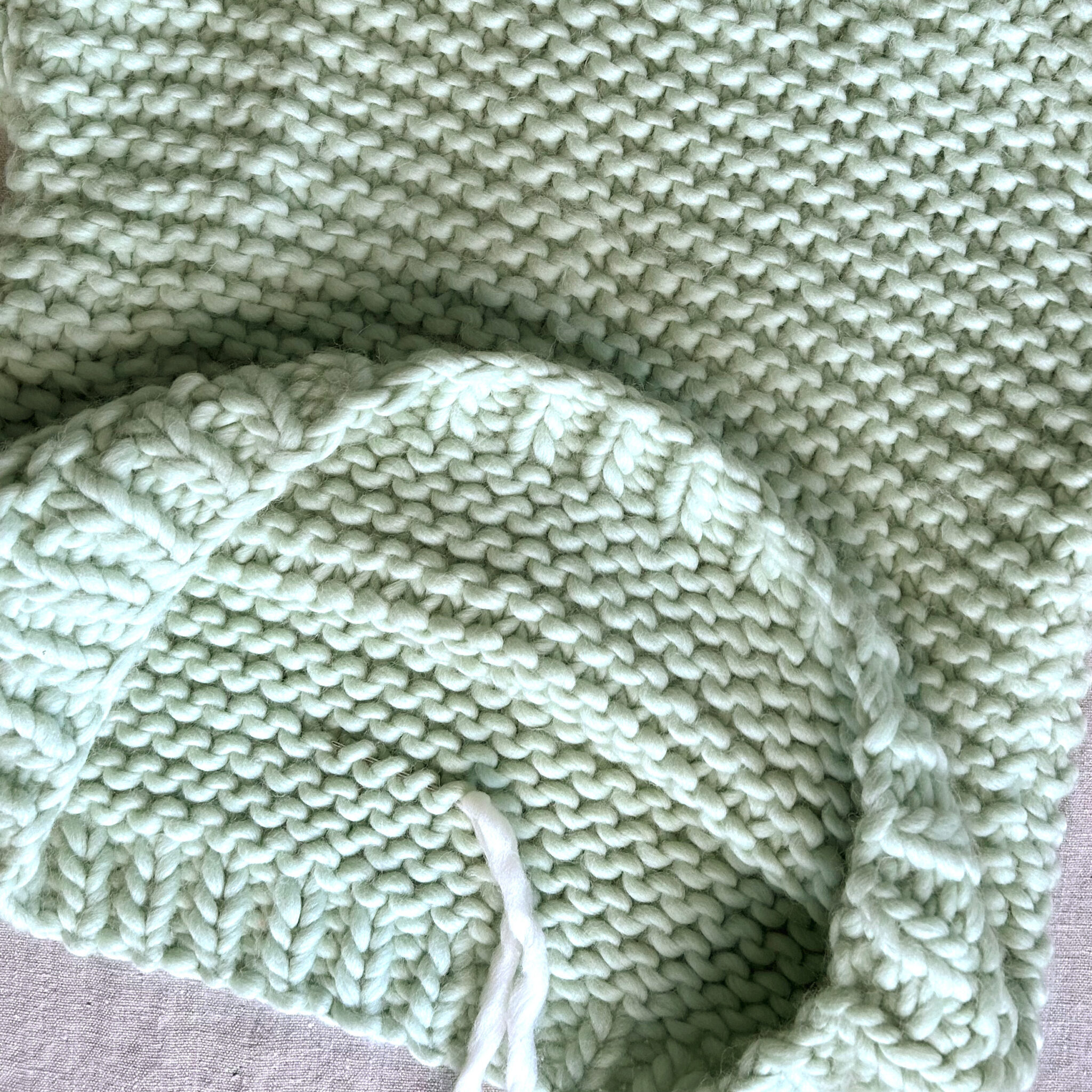 How to finish a knitted project: weave in ends - The Blog - US/UK
